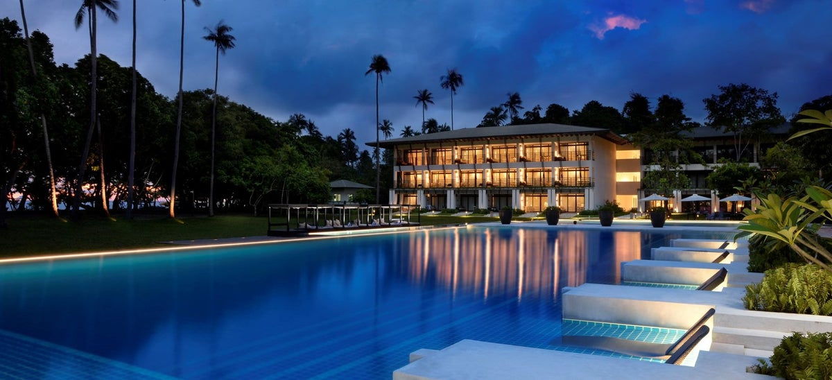 Hassle-Free 5-Day El Nido Town Tour Package at Seda Lio Hotel on ...