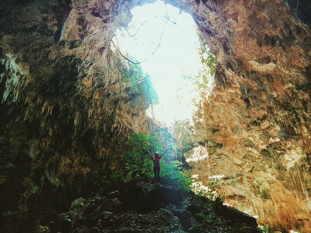Panligawan Cave in Mabinay Negros Oriental | Guide to the Philippines