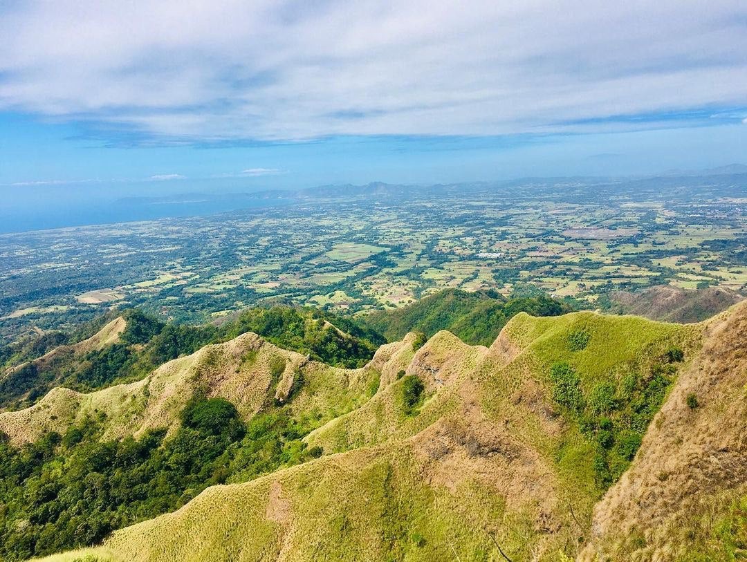 Mt. Batulao Batangas Day Hike with Transfers from Manila ...