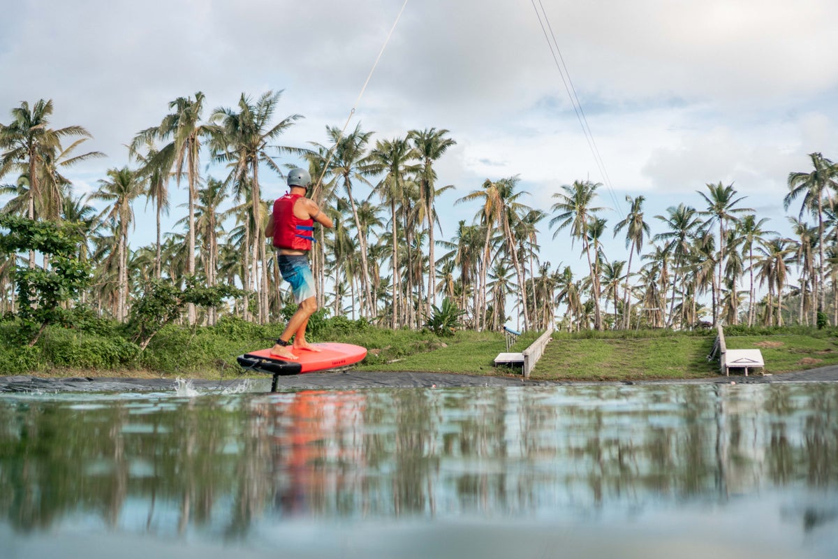 Siargao Wakepark 1-Hour Hydrofoiling with Gear | Guide to the Philippines