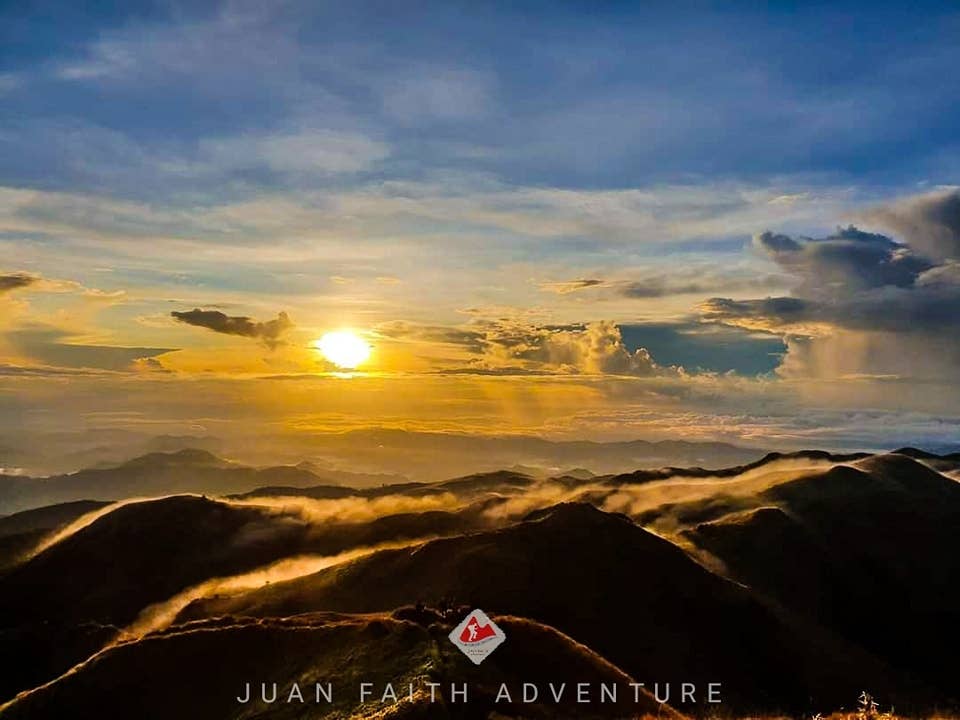 2-Day Hiking Adventure Tour to Mount Pulag via Ambangeg Trail with ...