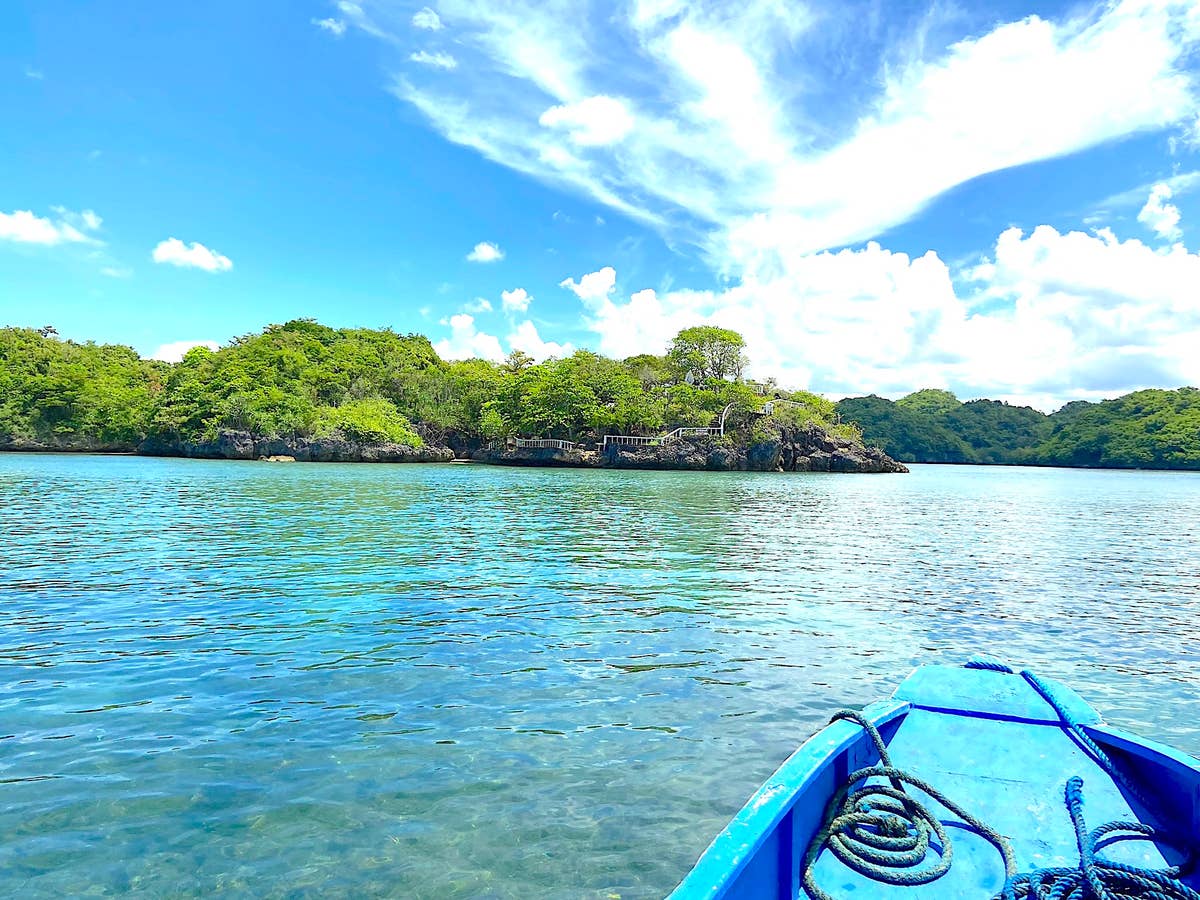 Guimaras Island Hopping Tour with Sea Transfers from Iloilo | Natago ...
