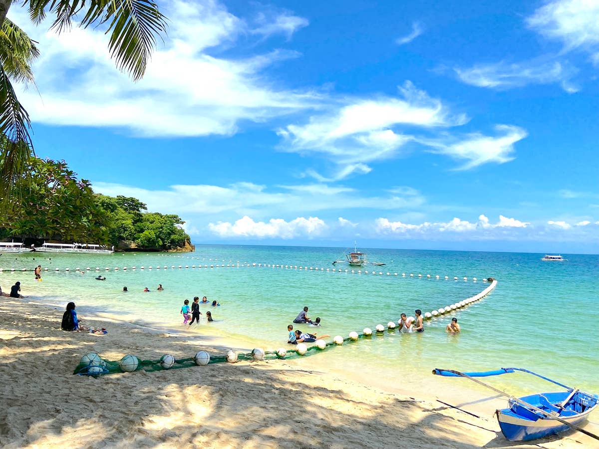 Guimaras Island Hopping Tour with Sea Transfers from Iloilo | Natago ...