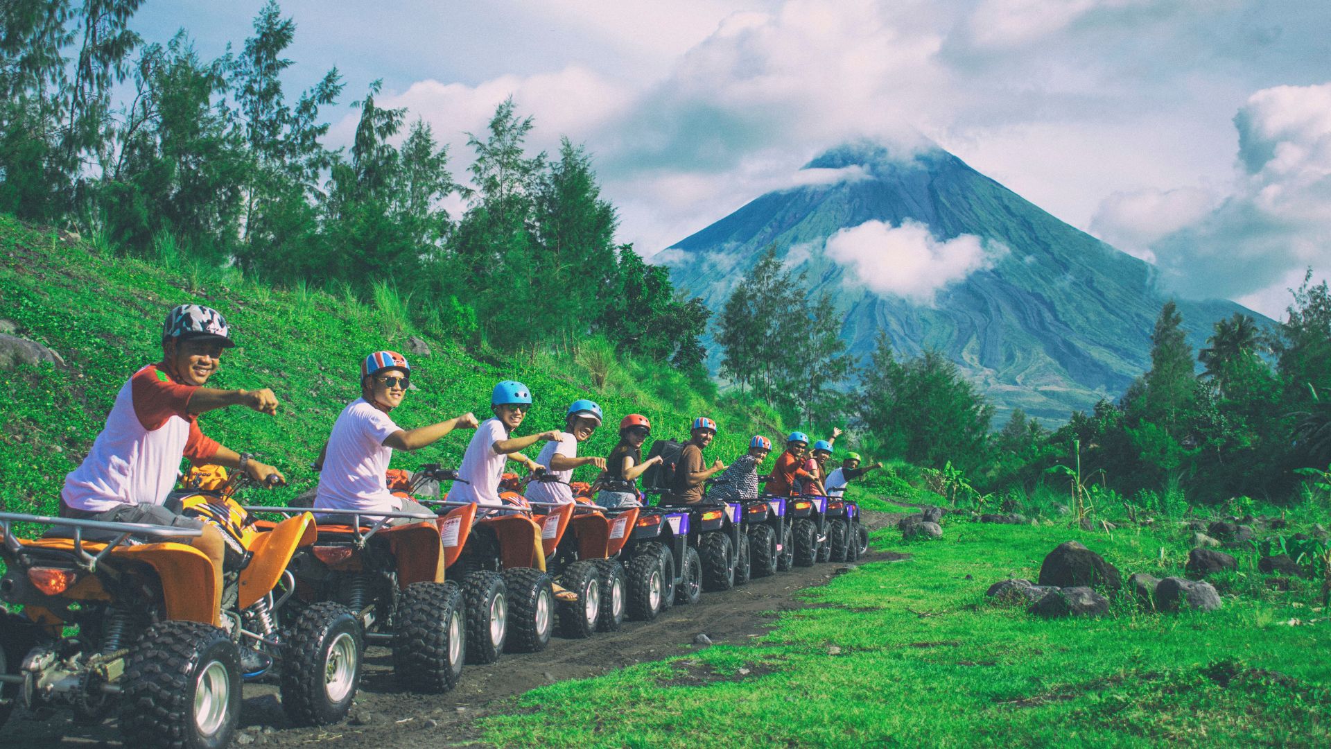 Custom Group Travel Packages in the Philippines | Guide to the Philippines